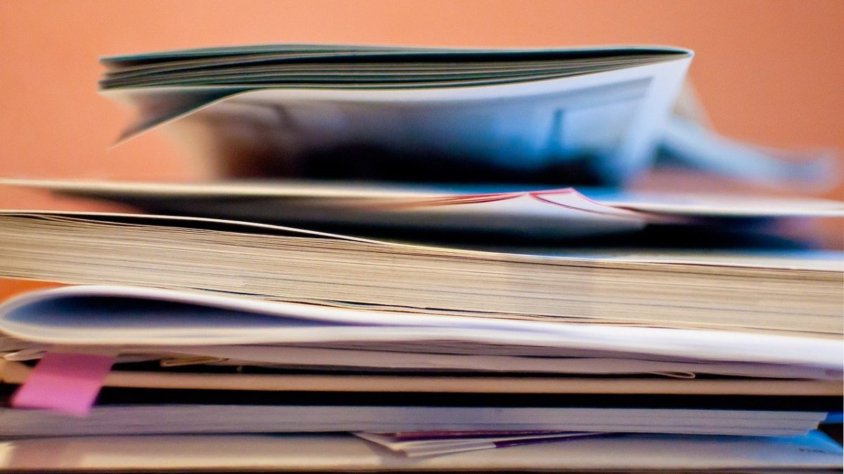 How to decide what papers to keep - NYC Professional Office Organizer